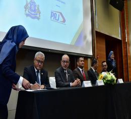 Majlis Menandatangani Dokumen Perjanjian Perkhidmatan Bas Muafakat ...